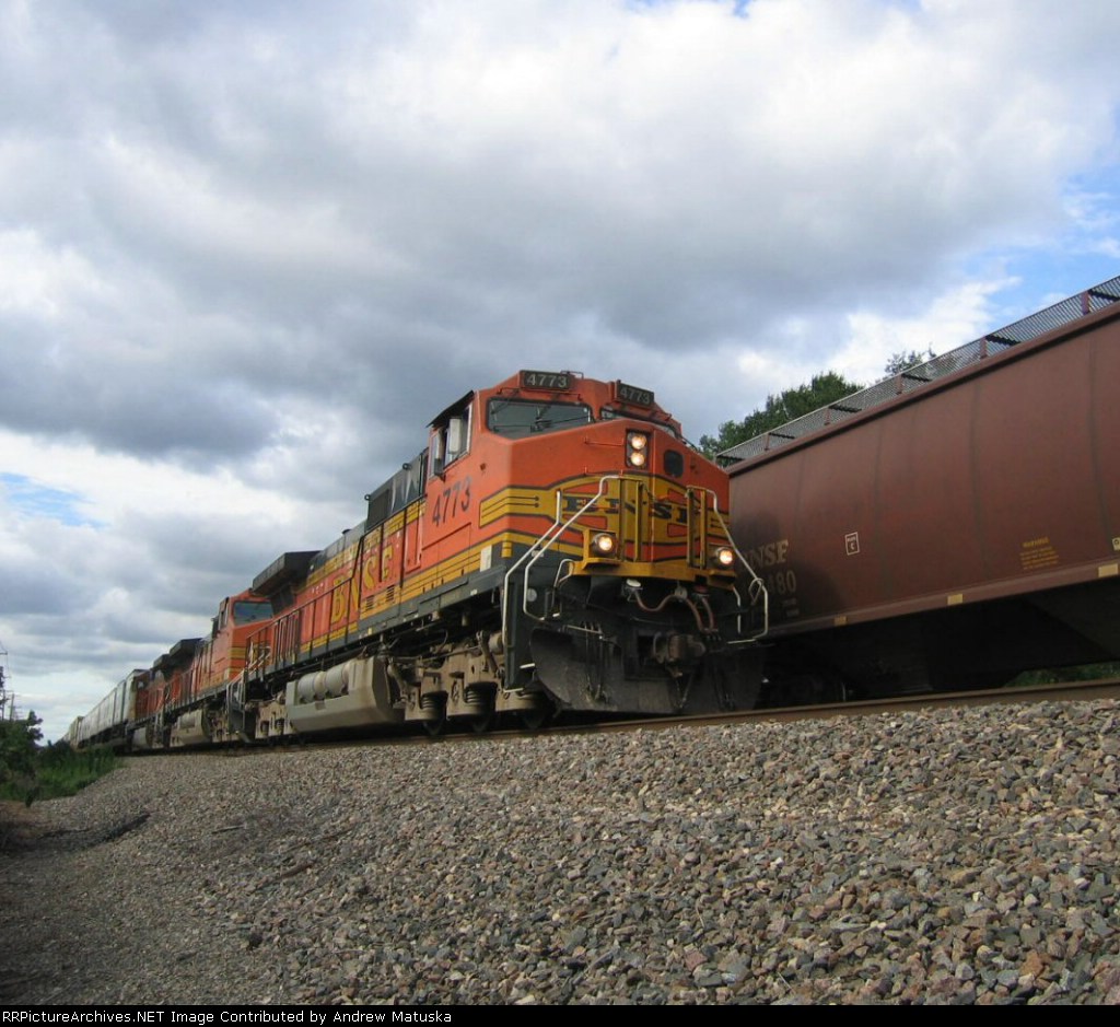 BNSF 4773